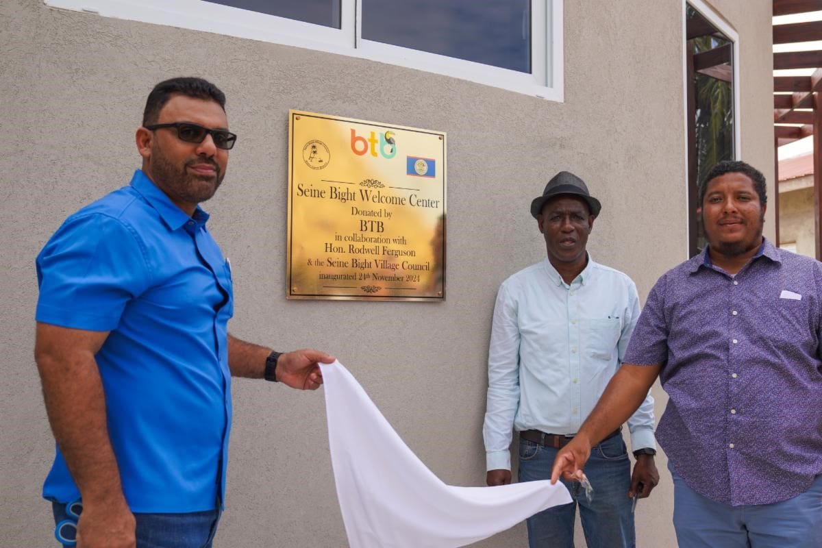 Belize inaugura centro cultural em Seine Bight - Brasilturis
